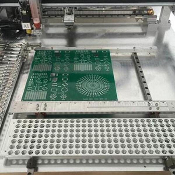 SMD placement and glue dispensing machine - RobotDigg